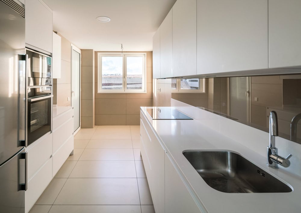 Valdebebas 127 con Dekton y Silestone by Cosentino | Proarquitectura