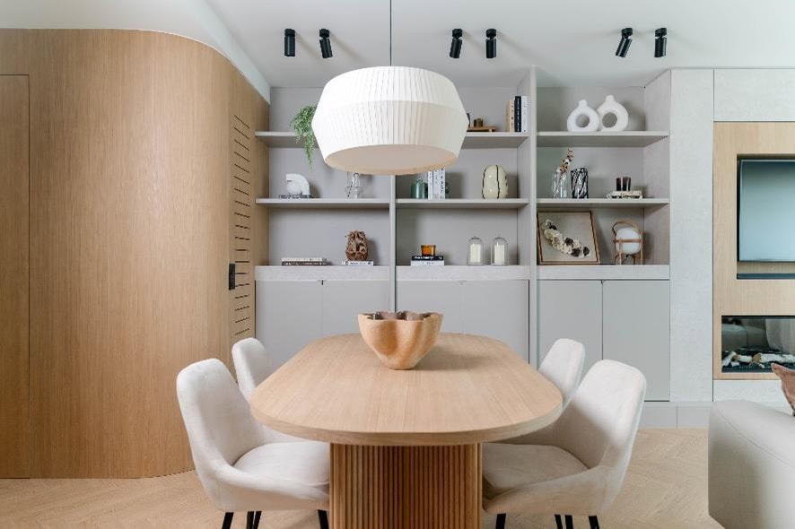 Vivienda desfasada renace con estilo contemporáneo | Proarquitectura