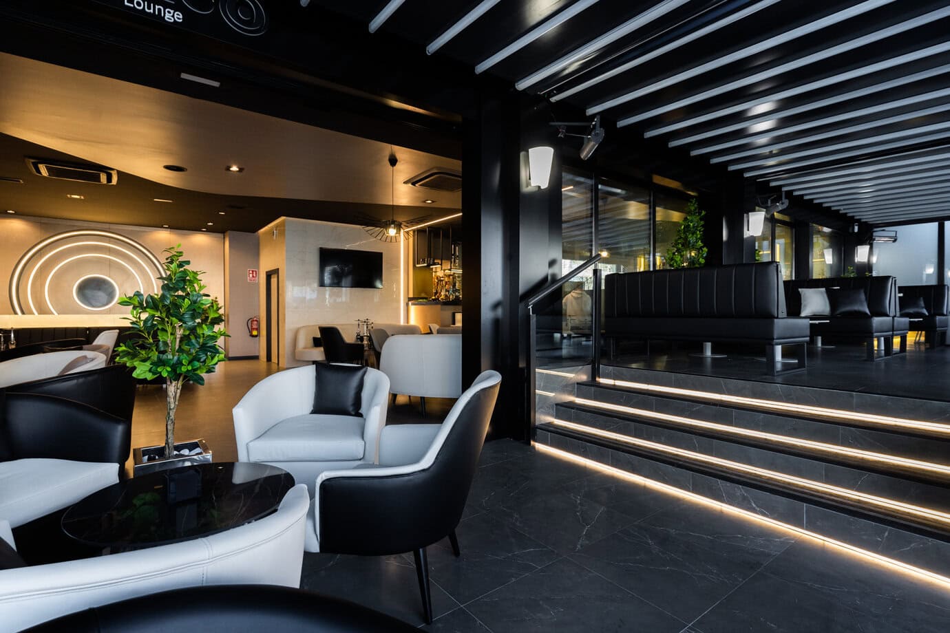 Draco Lounge: diseño que se vive en Boadilla del Monte | Proarquitectura